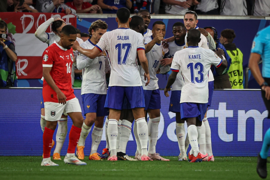 Euro 2024 : Trois cadres des Bleus sous la menace d’une suspension | beIN SPORTS